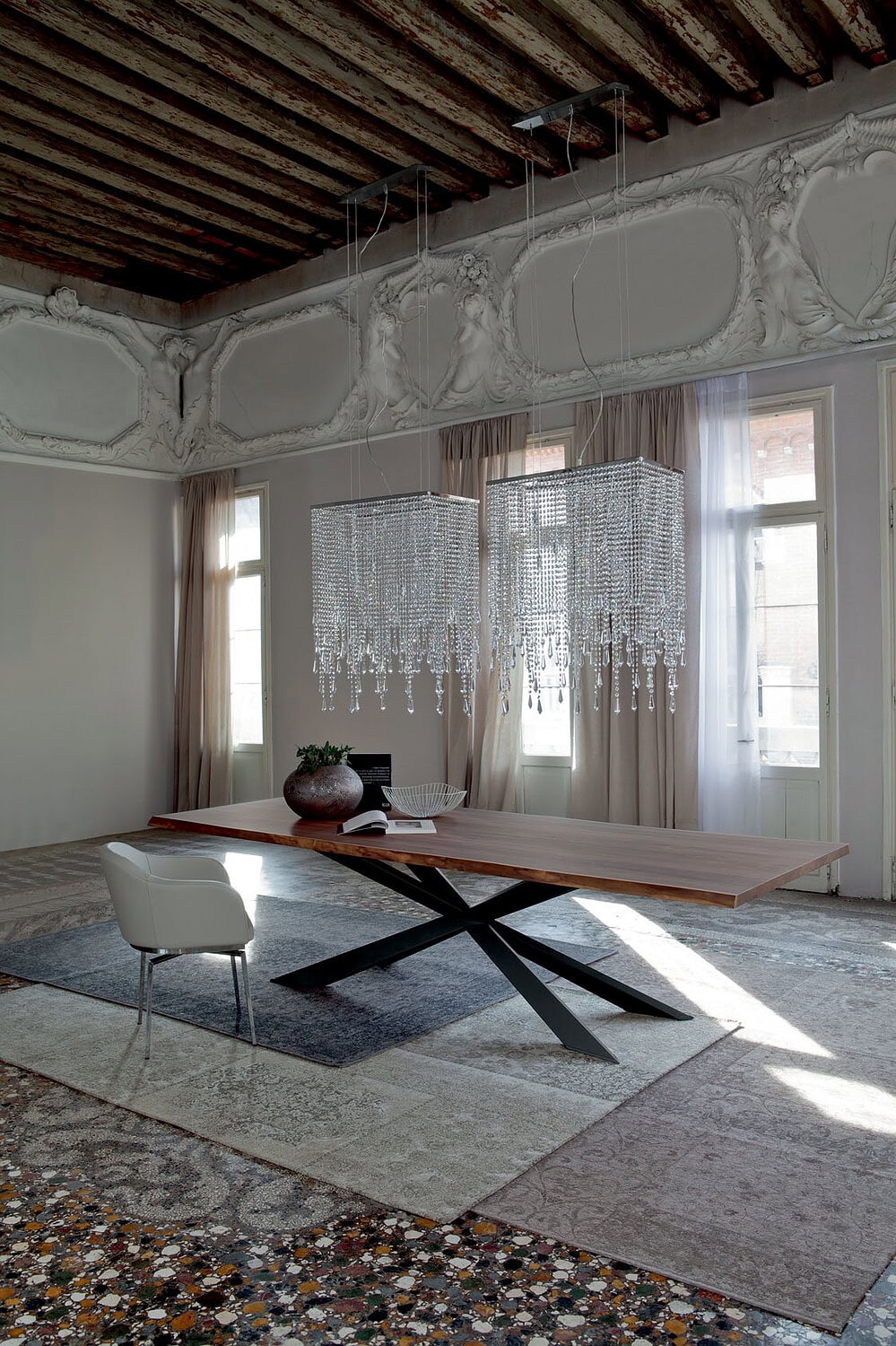 Spyder Dining Table | Modern Furniture | Dining Room Tables