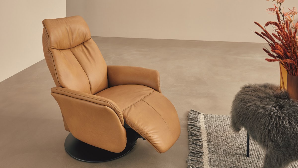 Stratus Chair | Sklar Furnishings